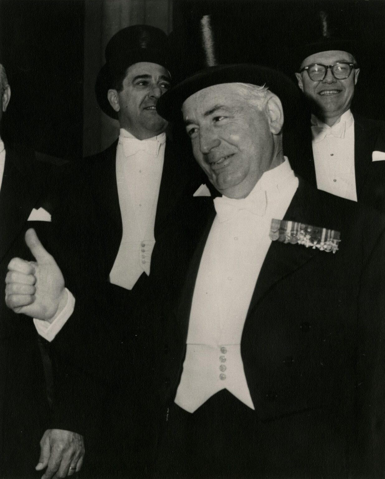 Walter Annenberg embarked on his successful run as U.S. ambassador to ...