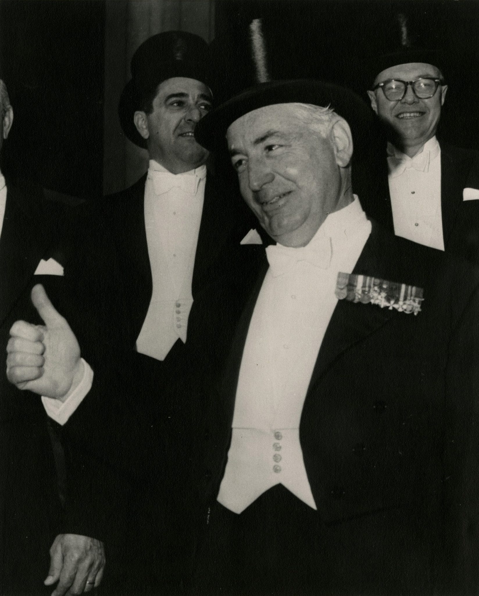 Walter Annenberg embarked on his successful run as U.S. ambassador to ...